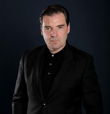Brendan Coyle Married